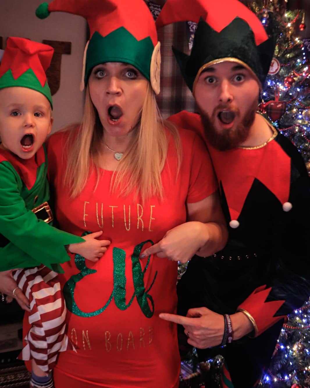 Day 15 #ElfieAdvent – A real-life ‘elf’ is out on the loose in Lisburn ...
